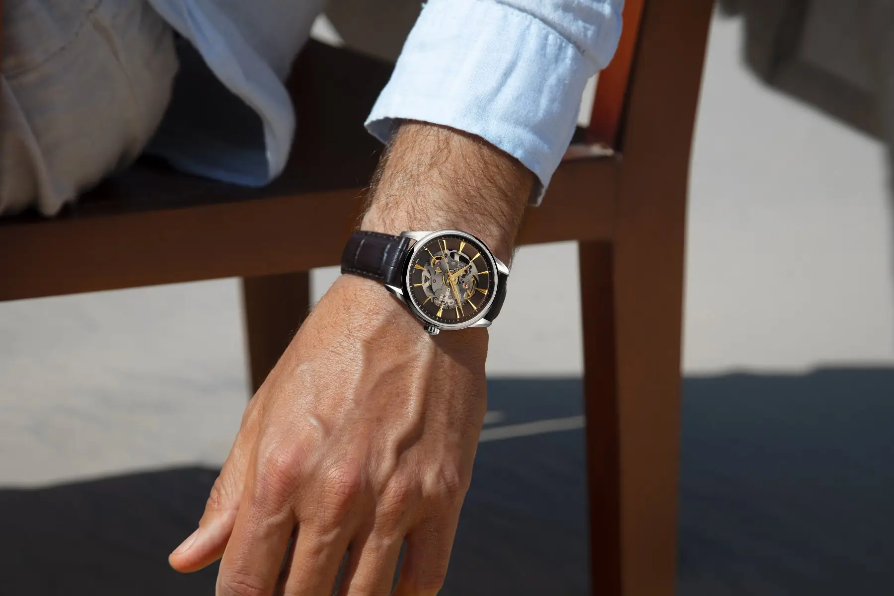 Certina DS-1 Skeleton. Elegancja i minimalizm, ale także sporo do ...