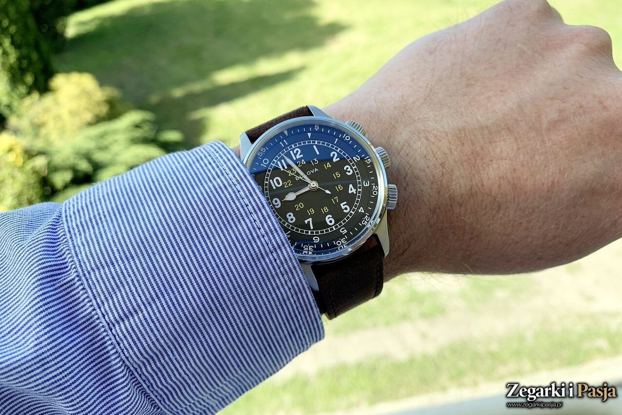 Recenzja: BULOVA A-15 Pilot Dual Time Automatic (96A245) | Zegarkiipasja.pl